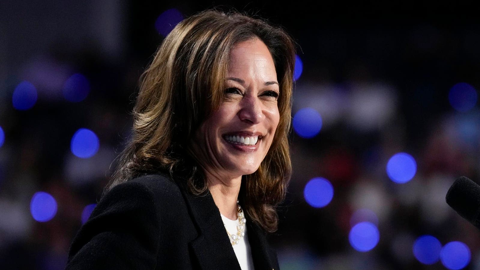Trump and Kamala Harris Rack Up Millions in Swing States – Here’s the ... Trump and Kamala Harris Rack Up Millions in Swing States – Here’s the ...